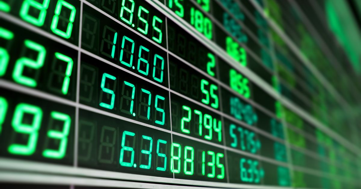Home builder stocks slide as rising mortgage rates, oil prices collide ...